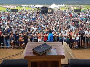 At least 13 Mighty Men Conferences in SA this year, says Angus Buchan ...